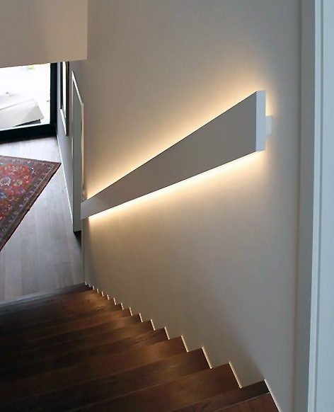 Belysning bakom trappräcke / ledstång